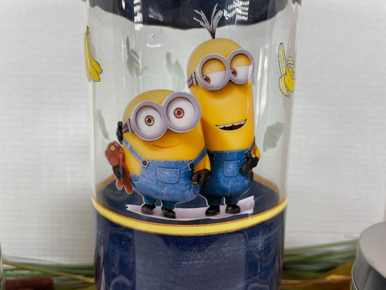 Kitchen Canisters, Minions, Resin Decanters, Resin Art, Blue Jean, Gold ...
