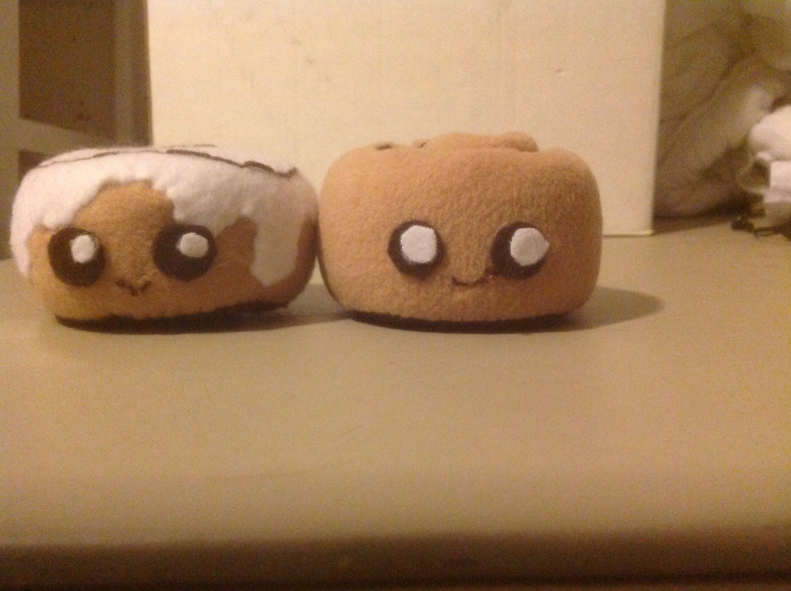 Cinnamon Roll Plushies | Etsy