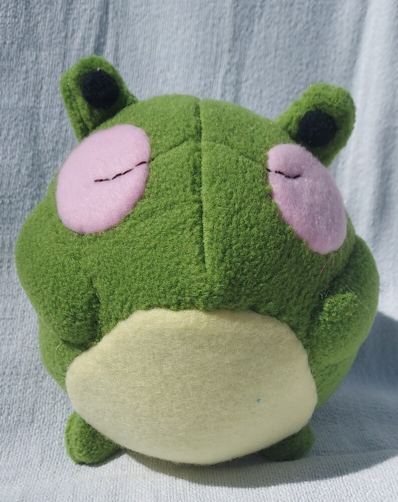 Frog/toad Plushie - Etsy