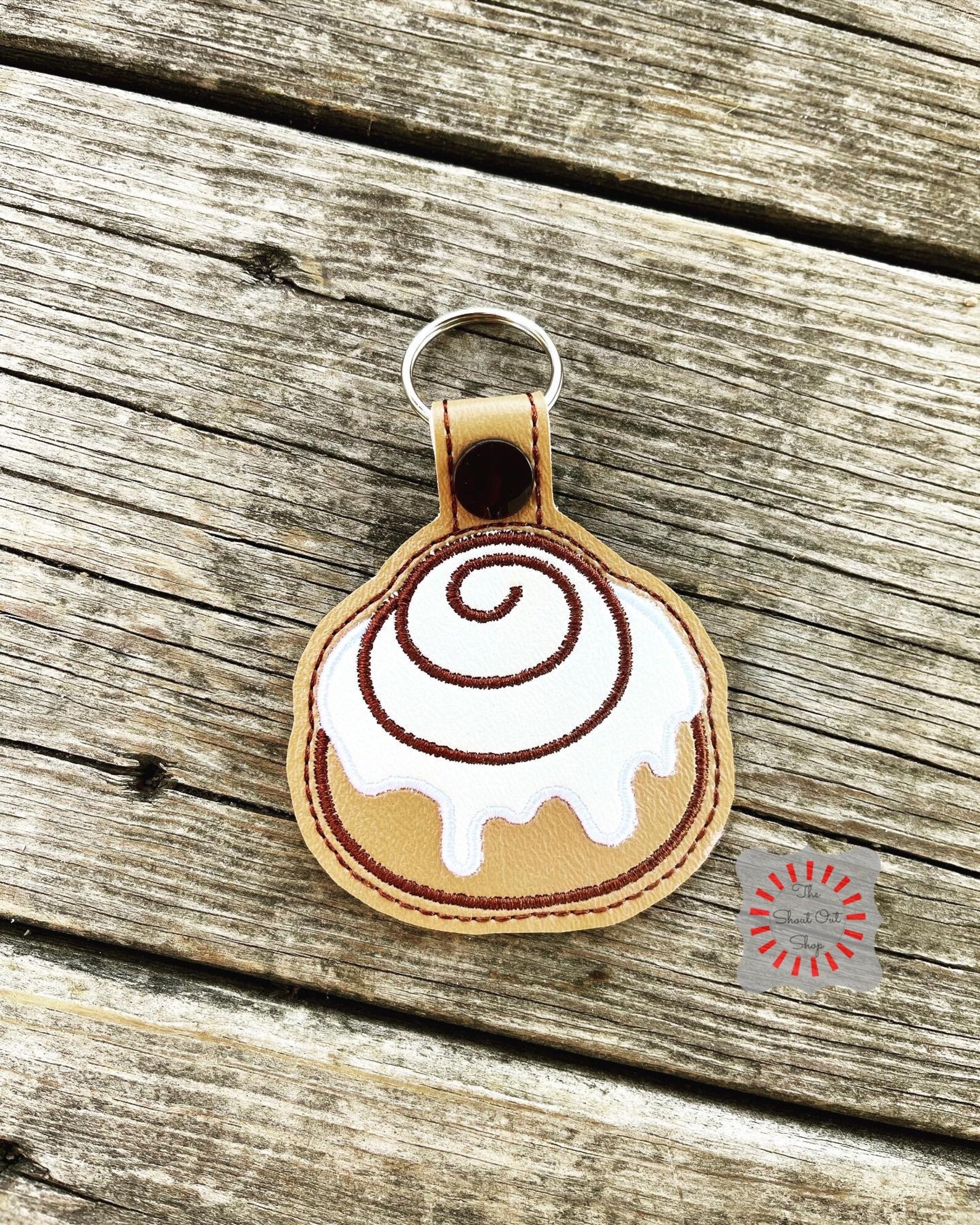 Cinnamon Roll Keychain Cinnamon Rolls Key Chain Cinnamon Bun - Etsy 日本