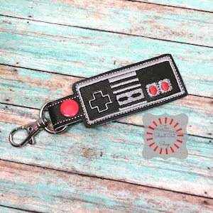 Nintendo Controller Keychain, Nintendo Key Chain, Nintendo Keyfob ...