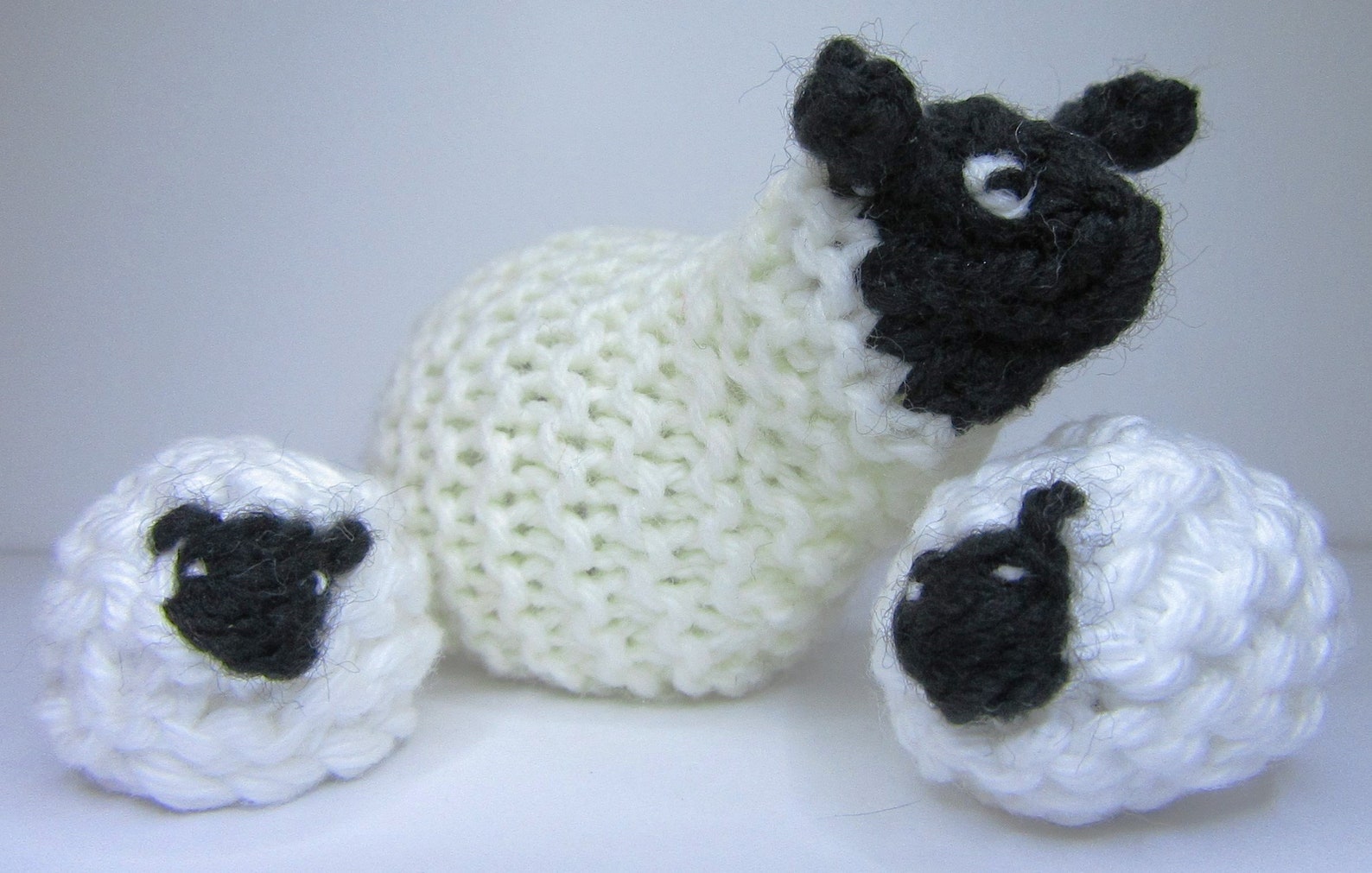 KNITTING PATTERN PDF - Easter Sheep & Lambs Creme Egg Chocolate Cover ...