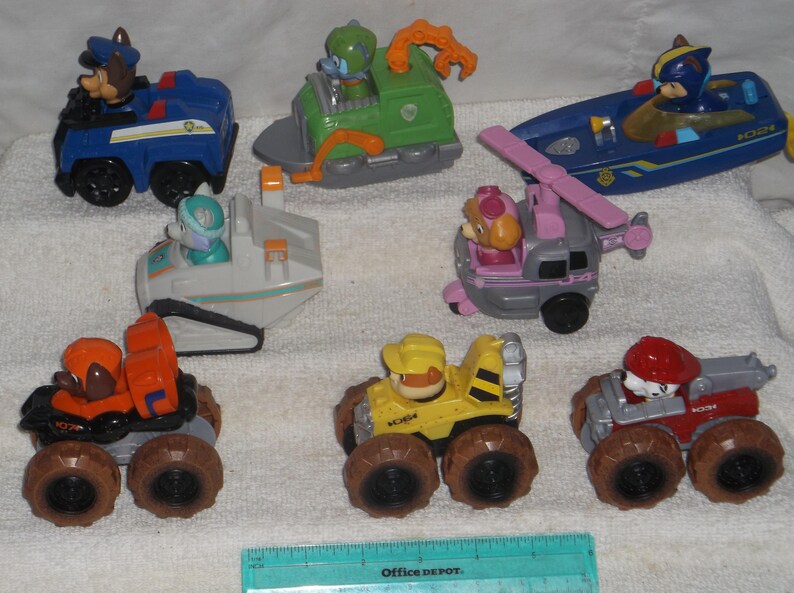 Paw Patrol-rescue Racers-lot of 8-mixed-2000-fair - Etsy