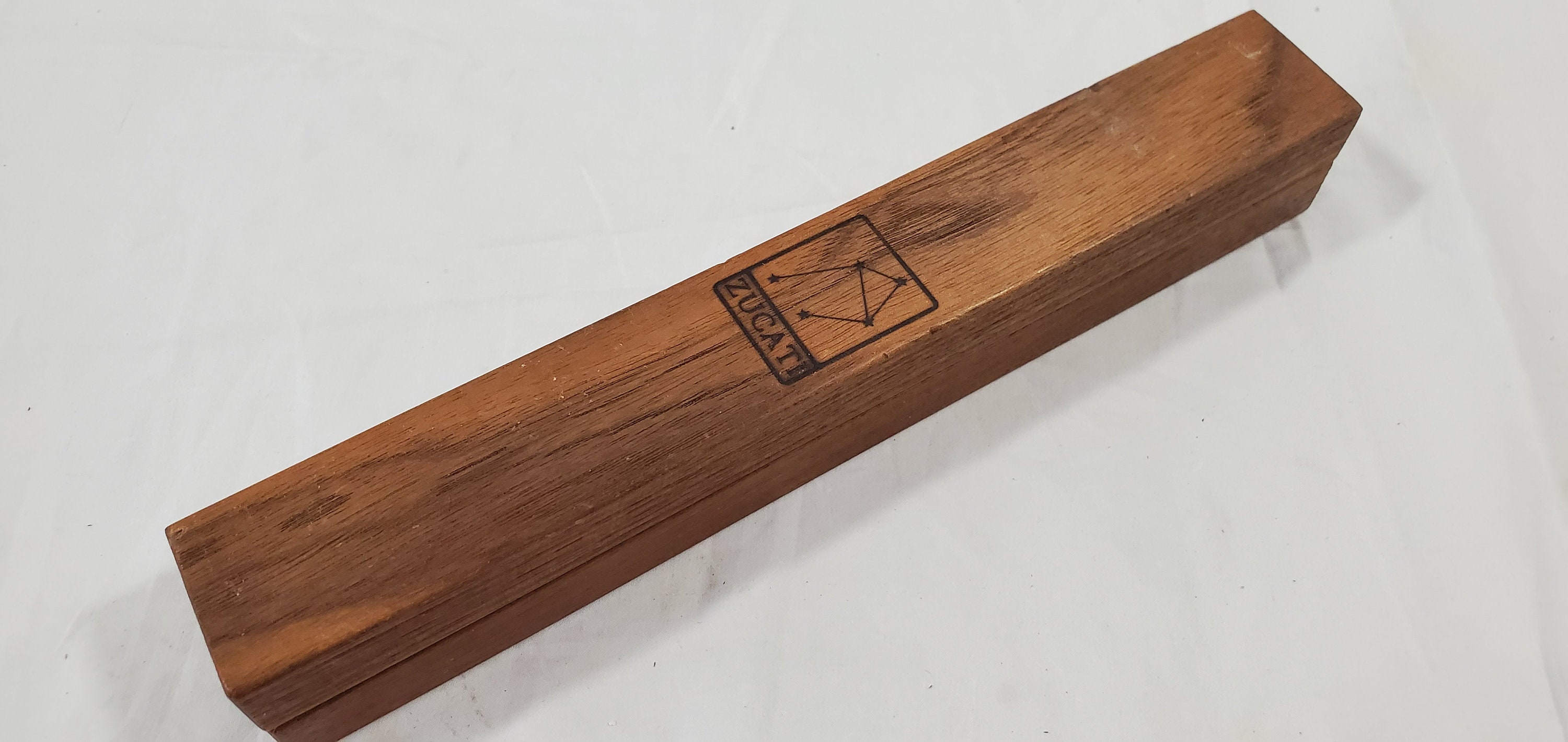 Walnut Dice Case for 7 Dice