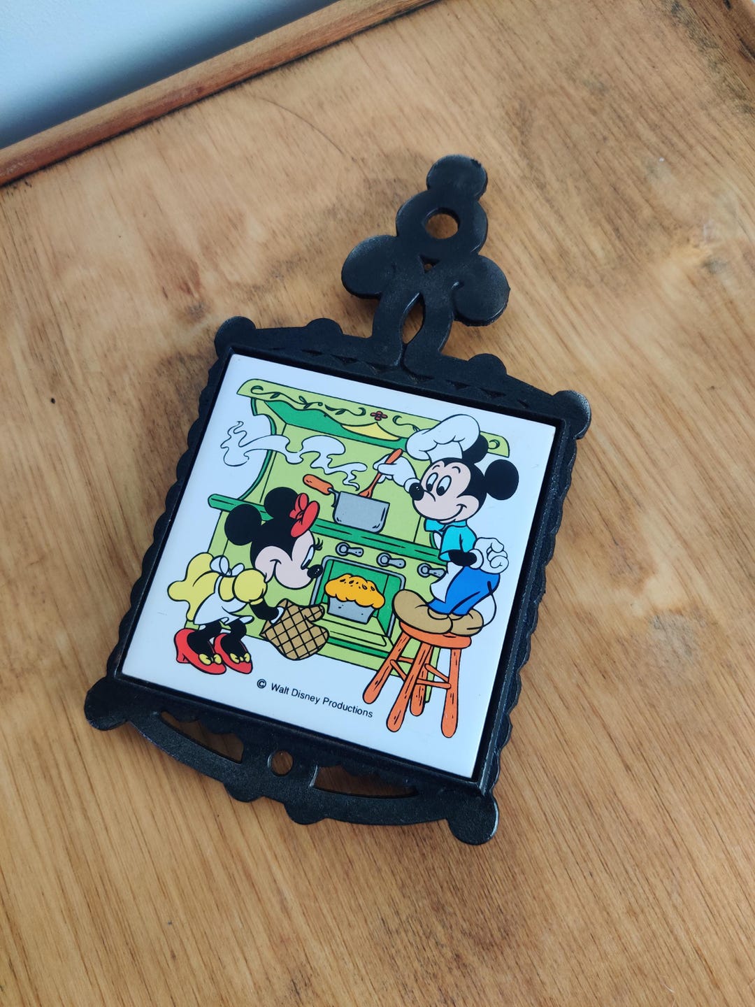Vintage Mickey and Minnie Mouse Disney Cast Iron and Ceramic Tile Pan ...