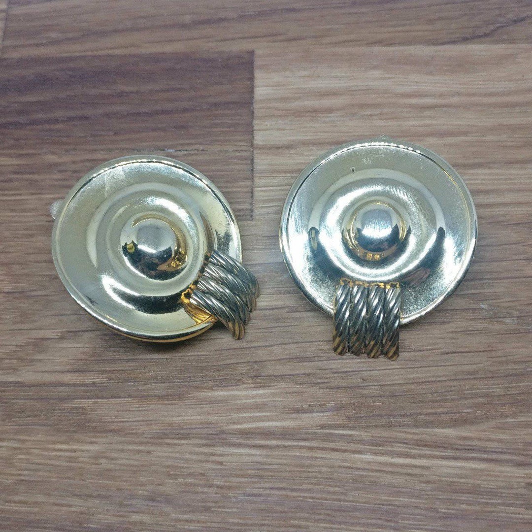 1980s Gold Round Disc Clip on Earrings - Etsy