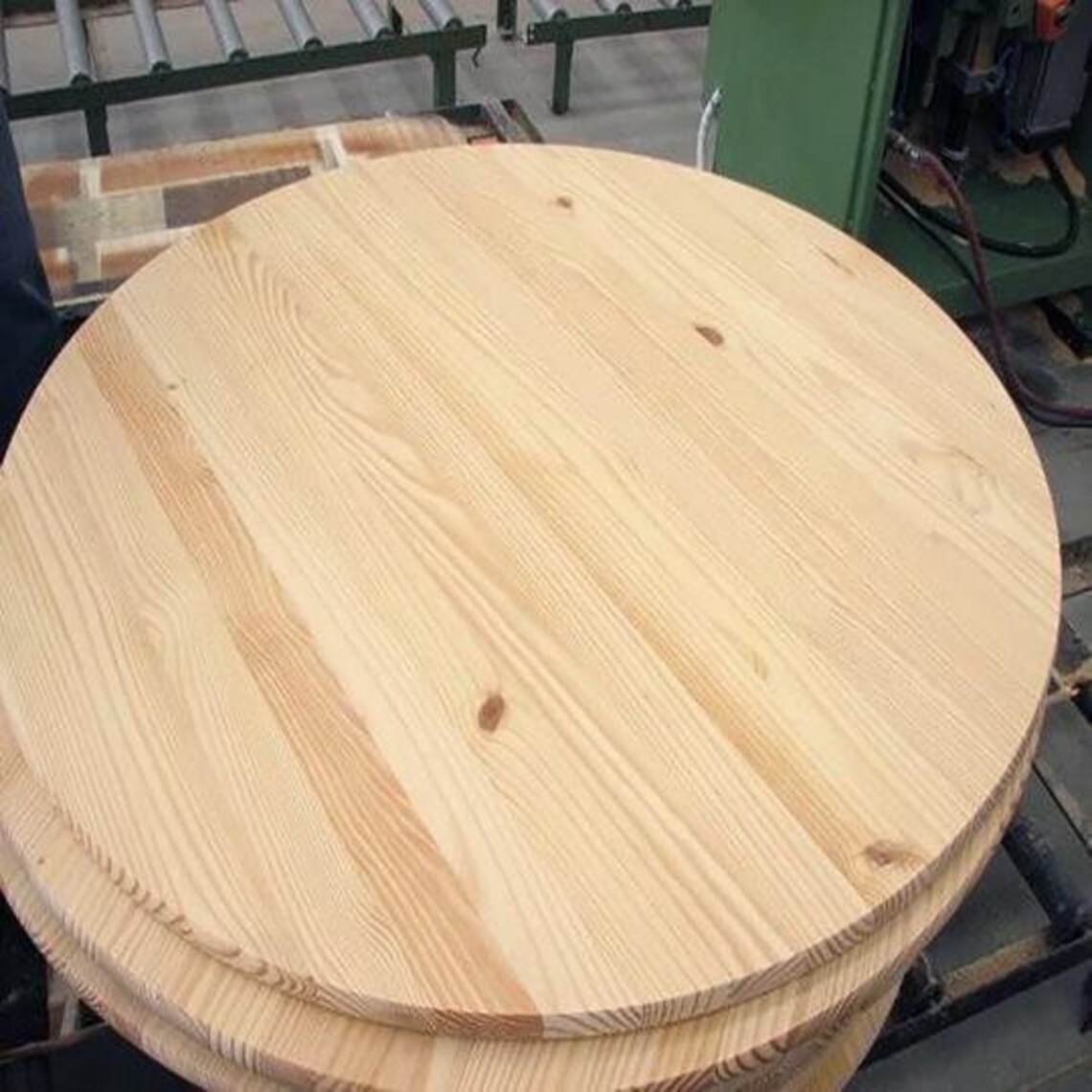 Large Blank Round Wood / Wooden Board - DIY Table Tops Art Work Signs ...