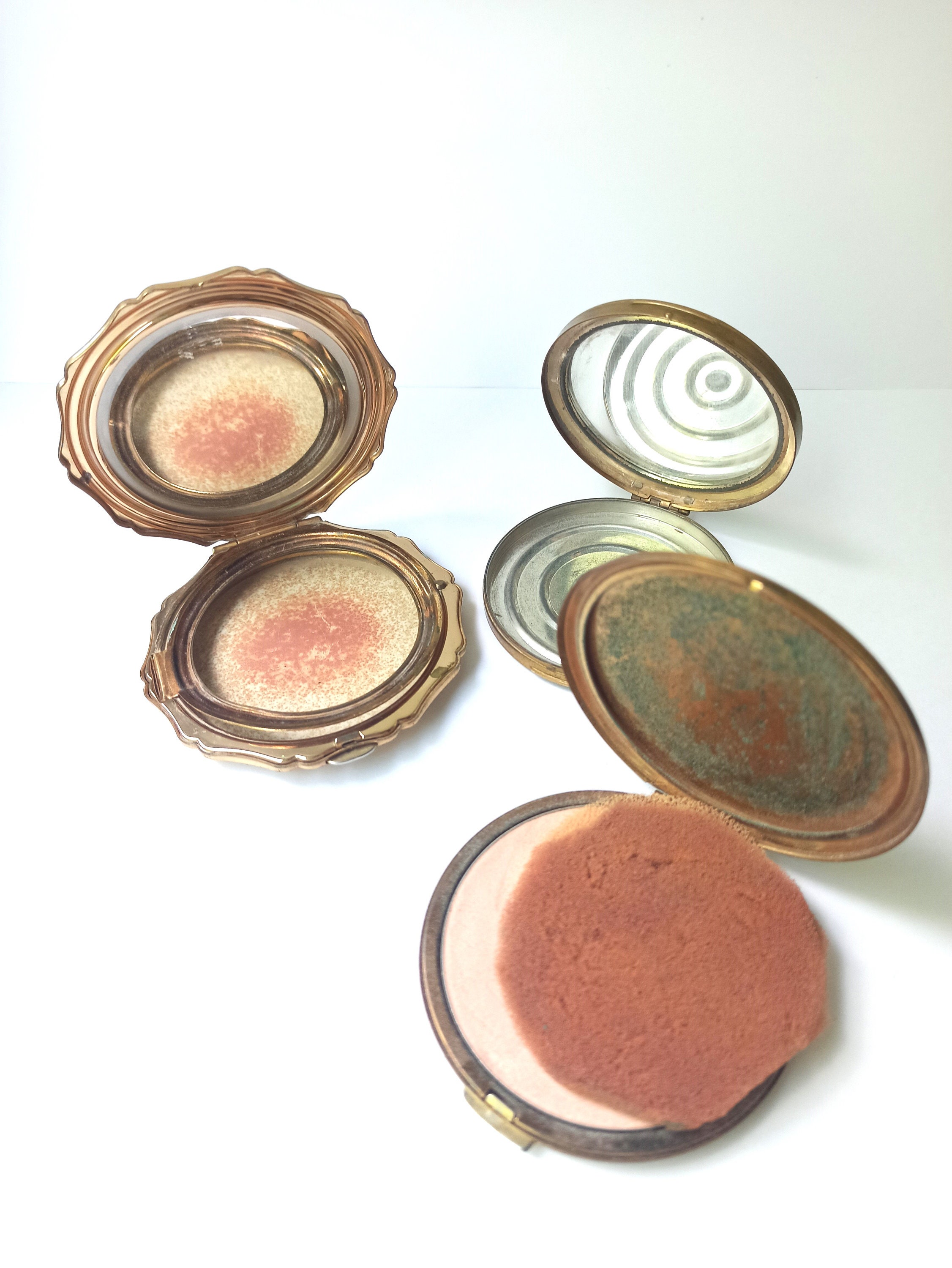 Set of 3 Vintage Powder Boxes Stratton - Etsy