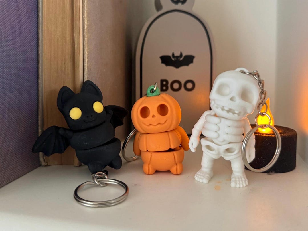 3D Printed Halloween Keychains – Articulated Pumpkin, Bat, Skeleton ...