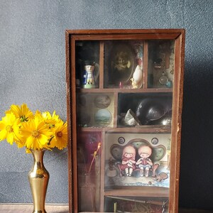 Vintage Shadow Box Filled With Treasures/ Shadow Box With Miniatures ...