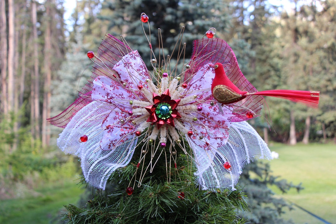 Bird Tree Topper ~ Red and White Bow Tree Topper ~ Snowflake Tree ...