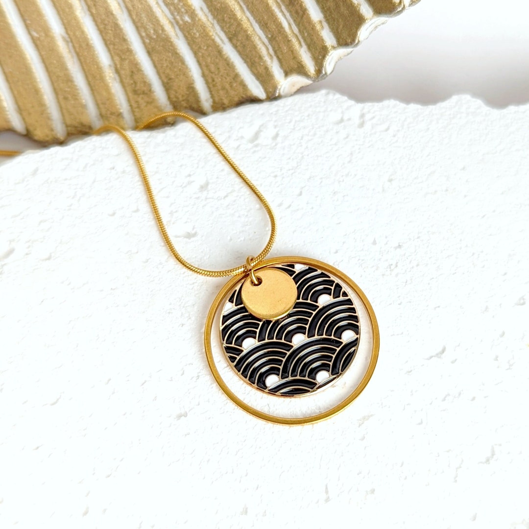 Black and Gold Pendant Necklace for Women, Japanese Style Jewelry, Gift ...