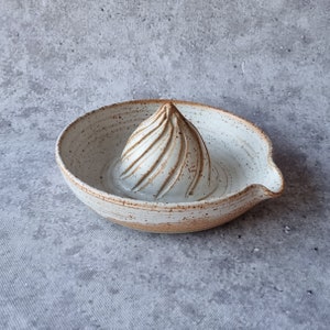 Handmade Ceramic Citrus Juicer - Etsy