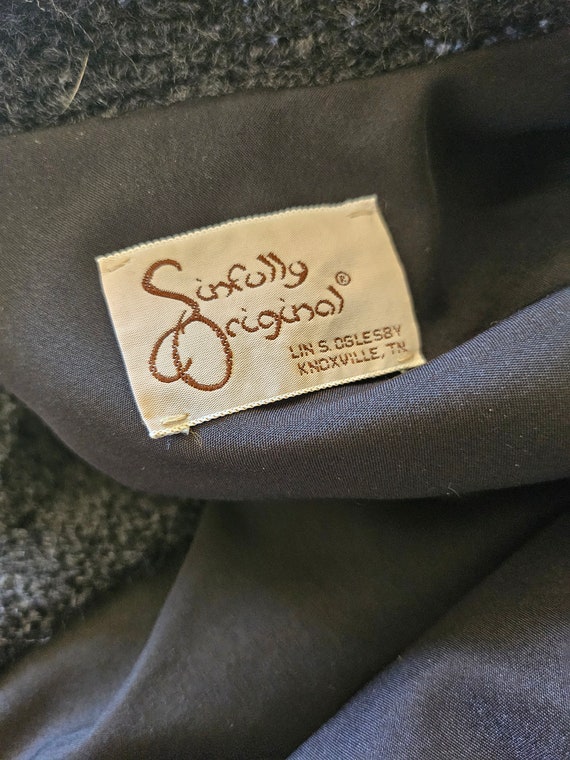 Vintage Sinfully Original Lin S. Oglesby Sweater Hand… - Gem