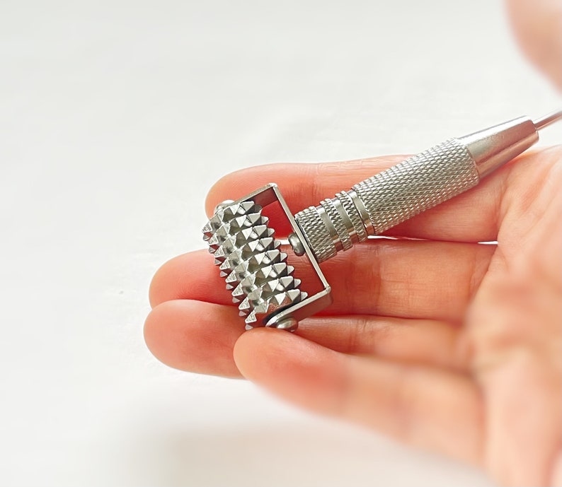 YUAN WELLNESS: Roller, Probe for Acupuncture, Moxa, Acupressure ...