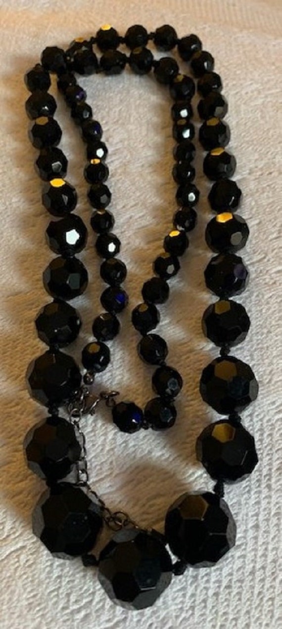 Vintage graduated jet - Gem