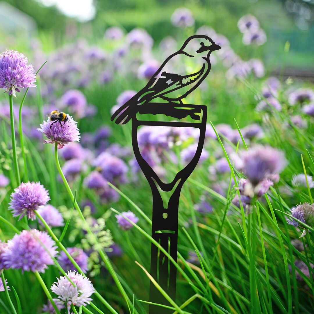Jay on Spade Silhouette Bird Perch and Garden Decoration/ground Spike ...