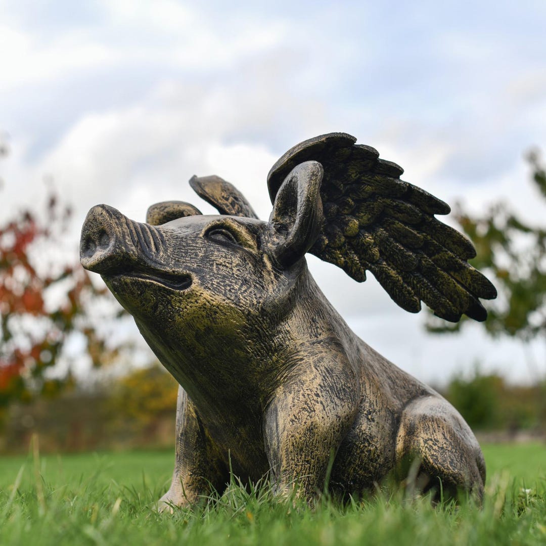 Brushed Gold Flying Pig Sculpture, Pig With Wings Metal Garden ...