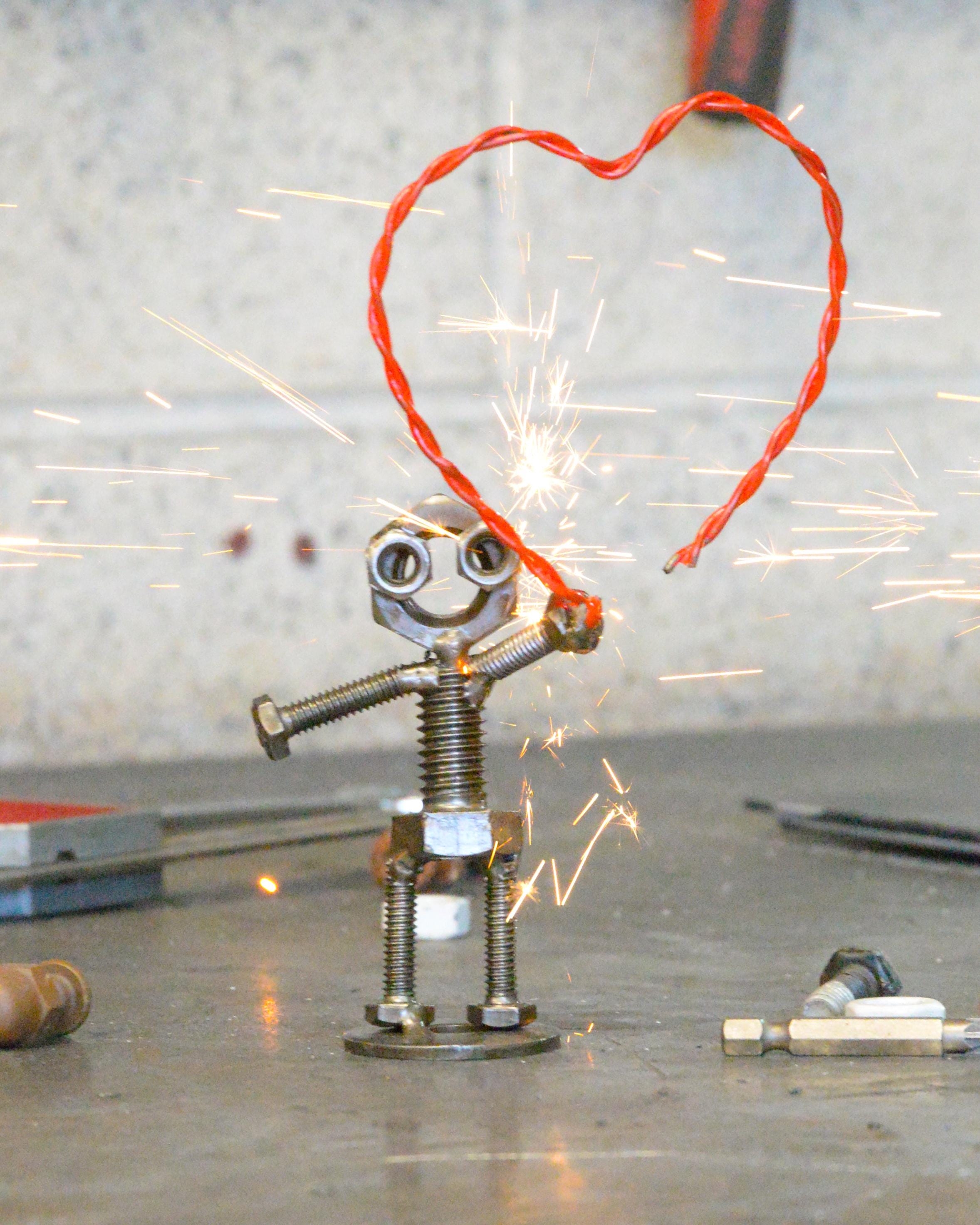 Recycled Metal Parts Heart Scrap Metal Sculpture, Welded Art - Etsy UK