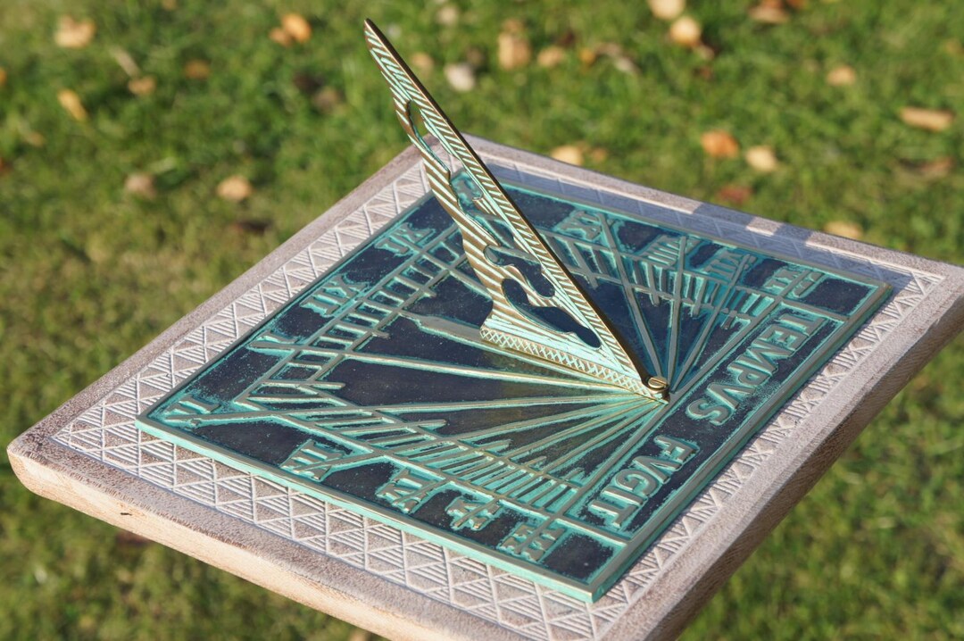 Verdigris Brass Sundial: 'tempus Fugit' Garden Decoration - Etsy UK