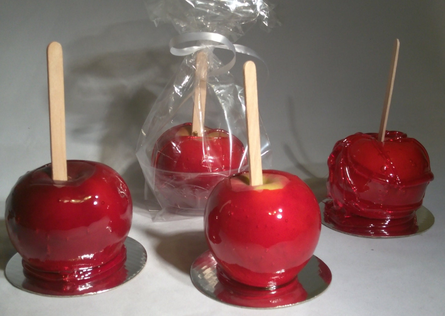 Candy Apples Valentines Day Rose Shape Option Available Fully ...