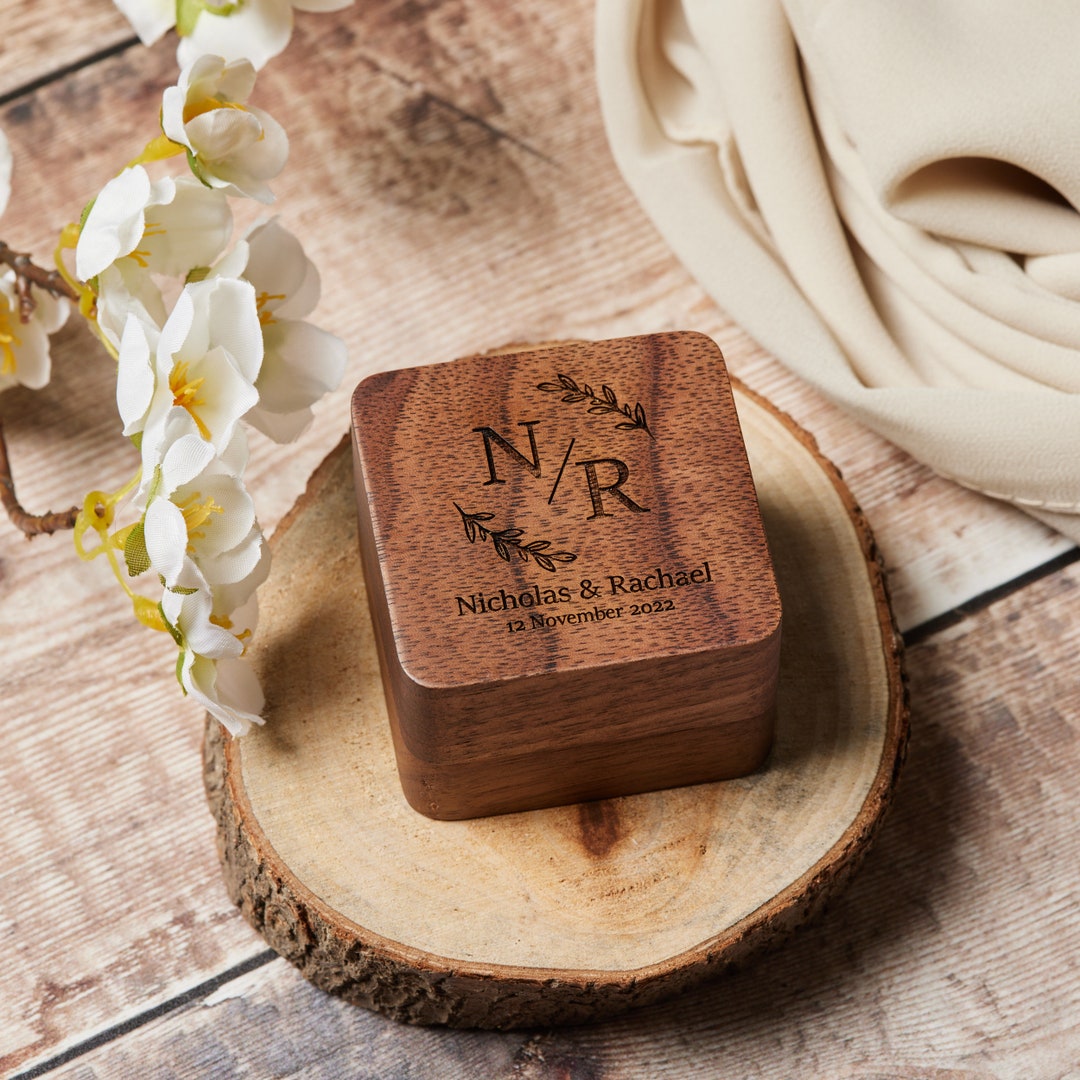 Personalised Wedding Ring Box Holder for 2 Rings With Initials and Leaf ...
