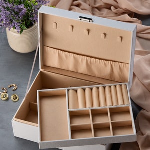 Personalised Wildflower Jewellery Box Gift for Her Birthdays Mothers ...