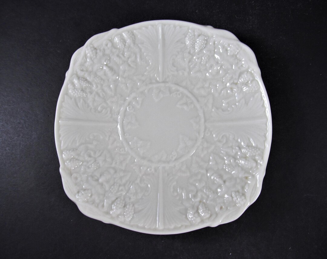 Belleek Irish Vintage Mask Bacchus Pattern Plate 7-1/2" Plate Elegant ...