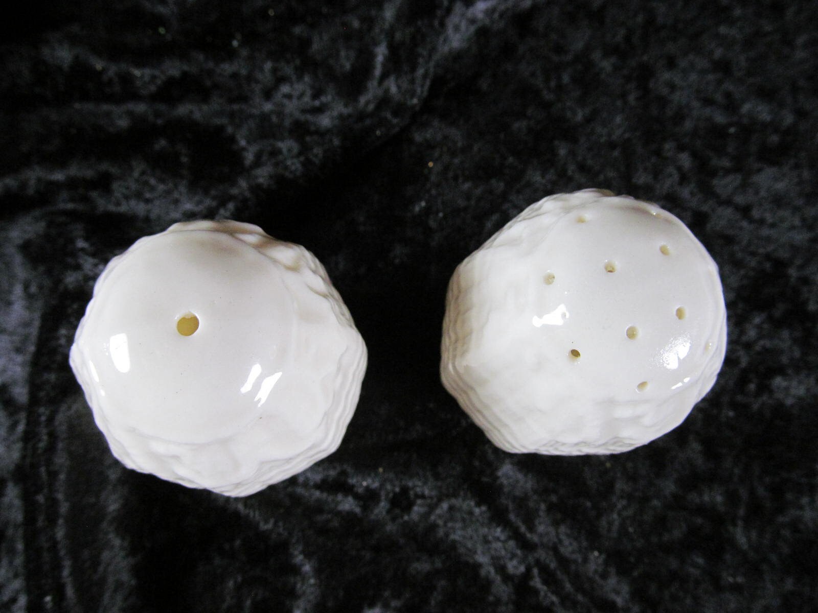 Vintage Belleek Irish Salt & Pepper Shakers: Tridacna Pattern, Parian ...