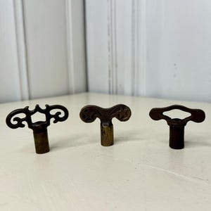 Antique Radiator Skeleton Keys - Etsy