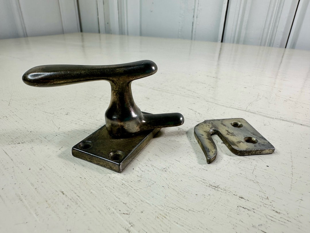 Antique Cast Iron Window Sash Lock - Etsy