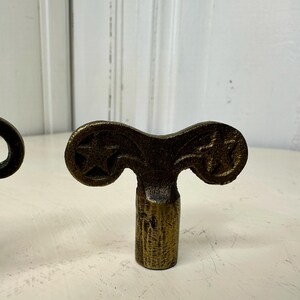 Antique Radiator Skeleton Keys - Etsy