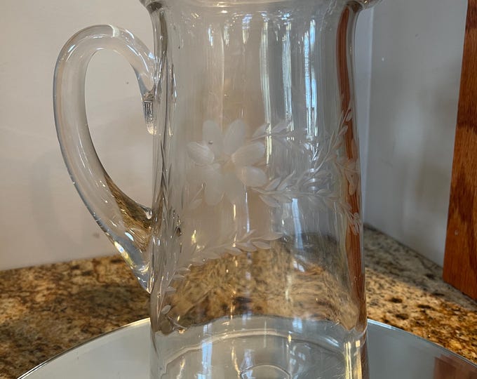 Vintage Etched Glass Pitcher With a Lid - Etsy