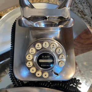 Vintage Grand Push Button Phone - Etsy