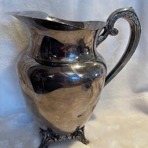 Vintage Oneida Water Pitcher - Etsy
