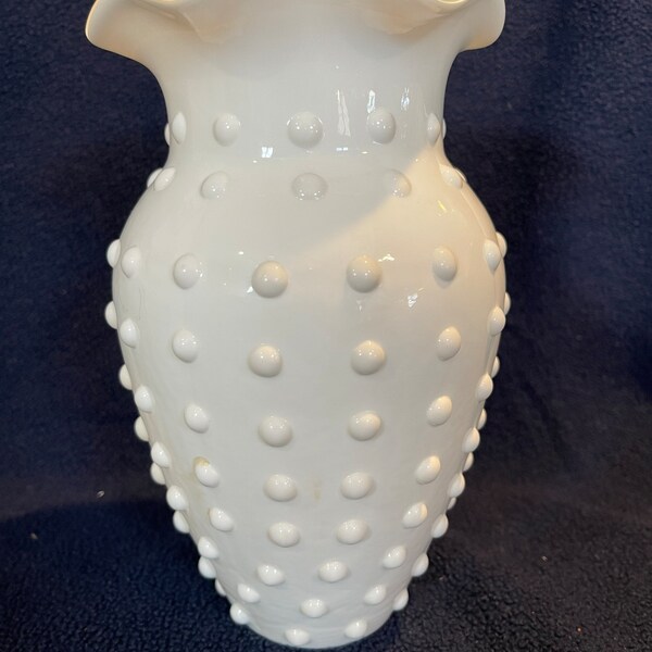 Dotted Vase - Etsy
