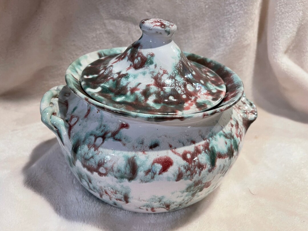 Vintage Pottery Bean Pot - Etsy