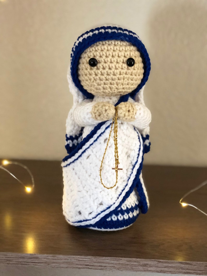 Mother Teresa // St. Teresa of Calcutta Crochet Amigurumi Doll - Etsy