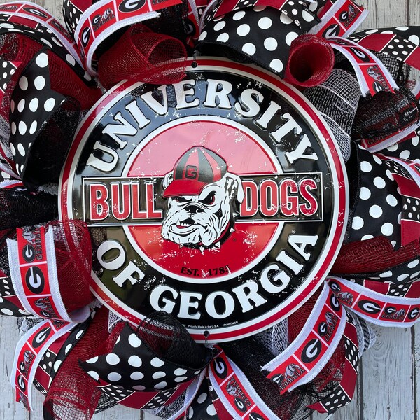 Uga Wreath - Etsy