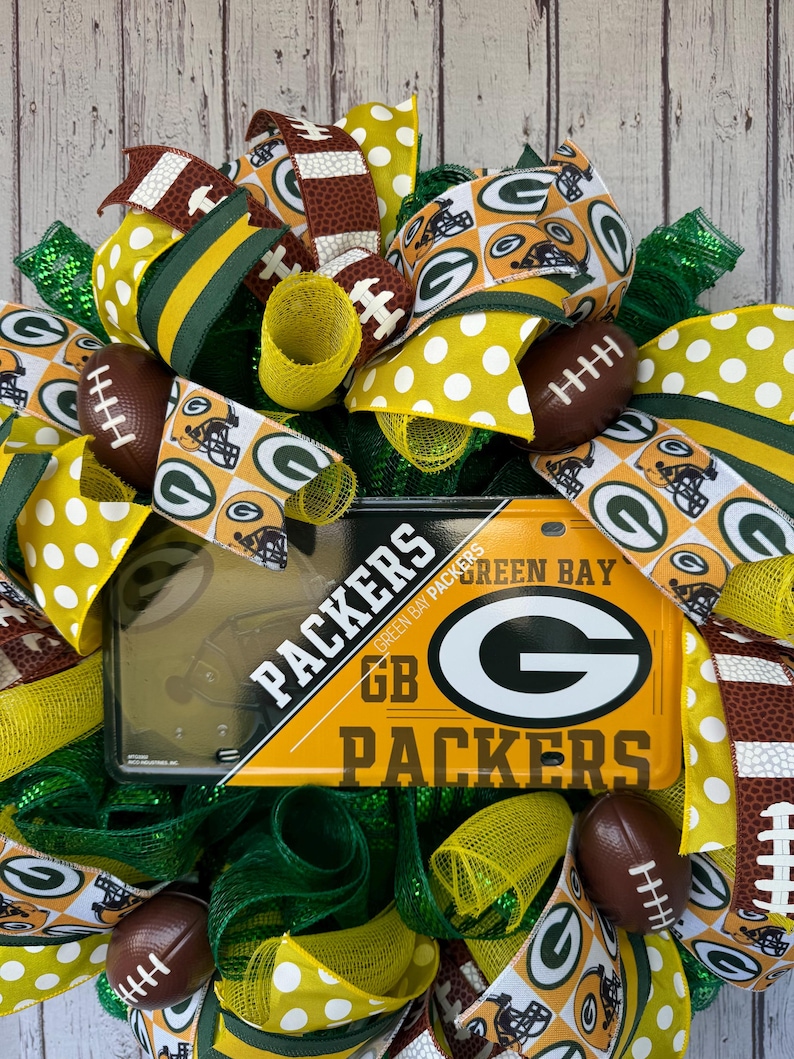 Green Bay Packers Wreath, NFL Wreath, Deco Mesh Wreath, Packers Decor ...