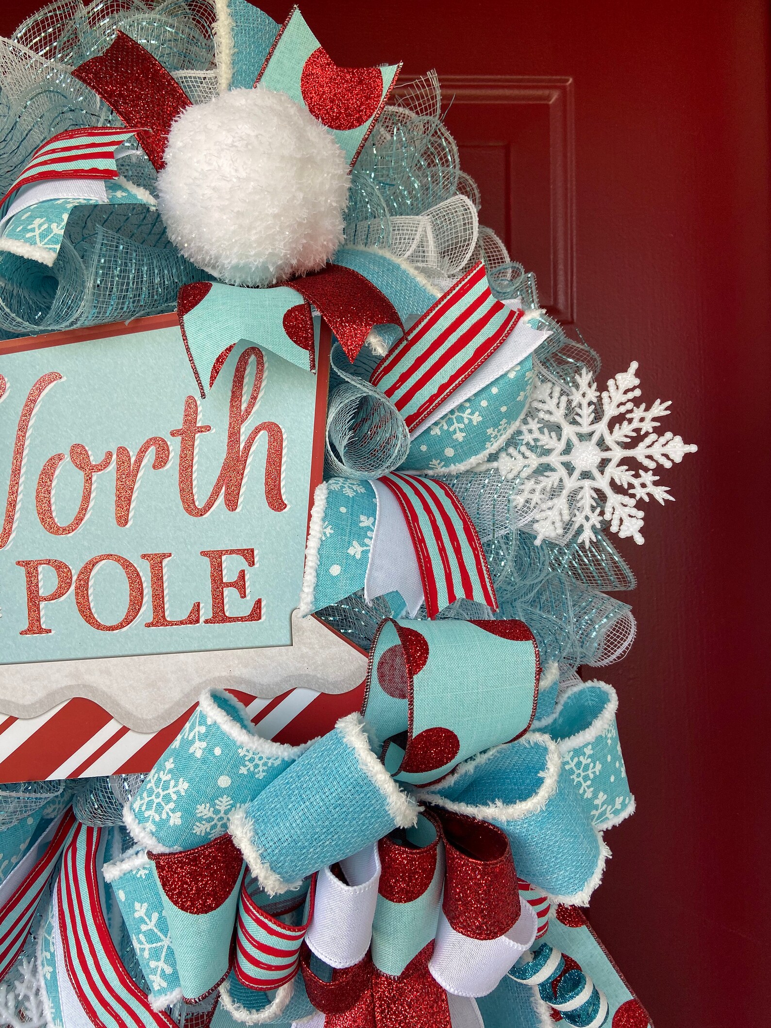 Christmas Wreath North Pole Ice Blue Red Christmas Wreath - Etsy