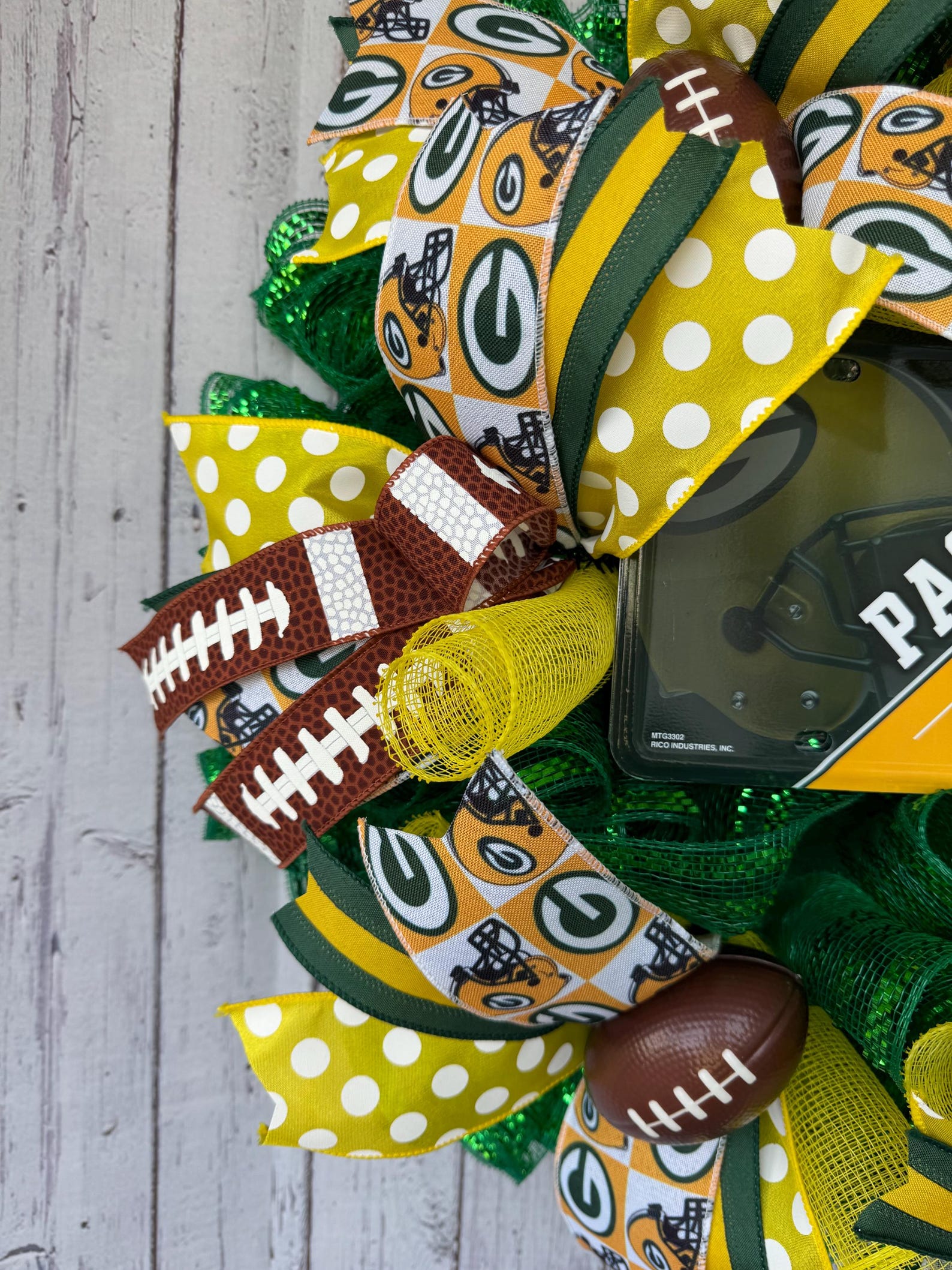 Green Bay Packers Wreath, NFL Wreath, Deco Mesh Wreath, Packers Decor ...