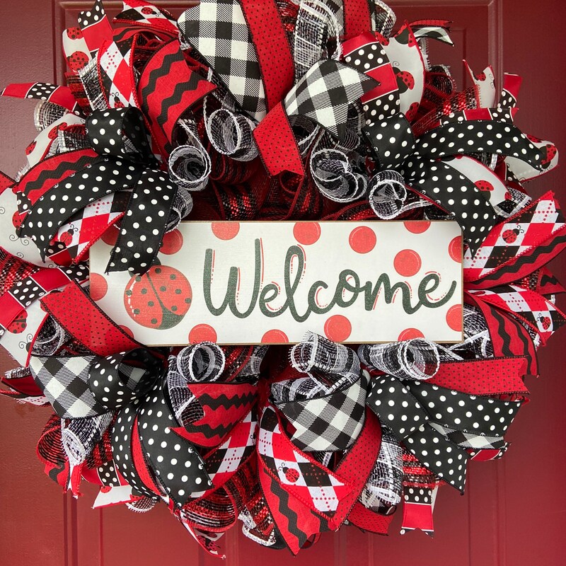 Ladybug Welcome Sign - Etsy