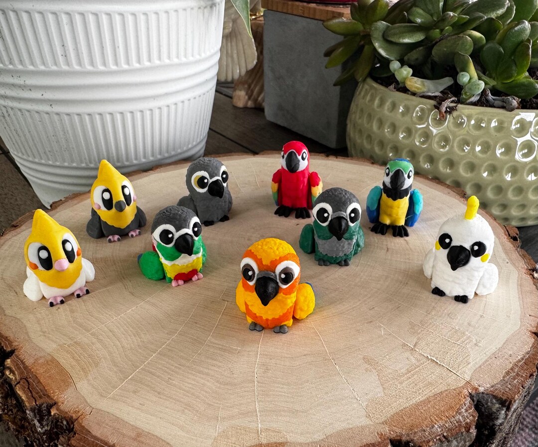 3D Printed Parrot Minis! Choose From Scarlet Macaw, Blue and Gold Macaw ...