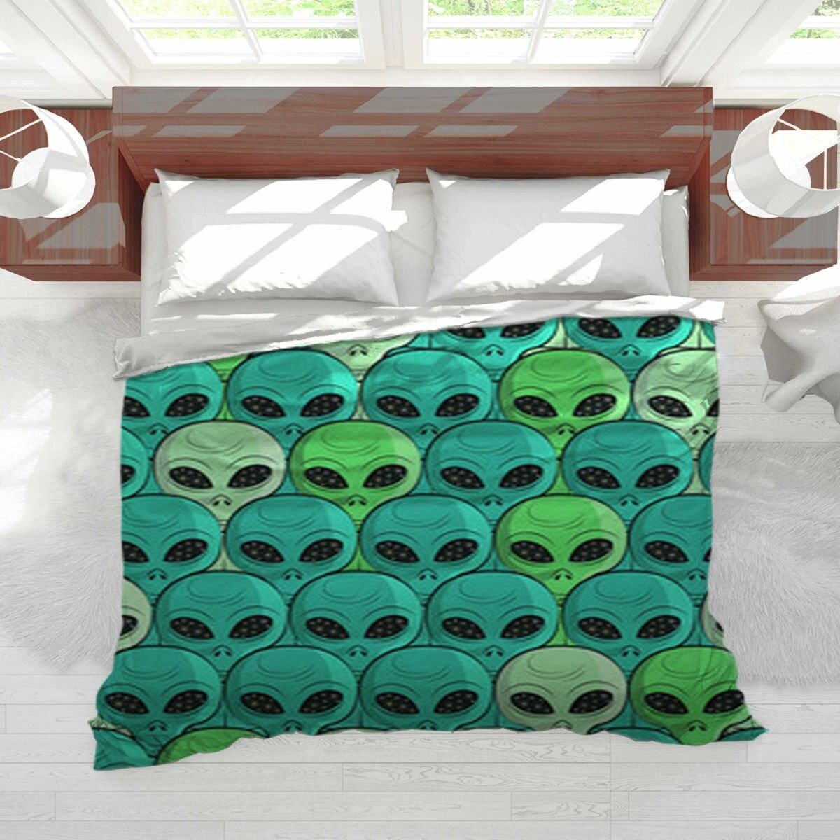 Alien Comforter Alien Bedding Aliens Pattern Comforter | Etsy