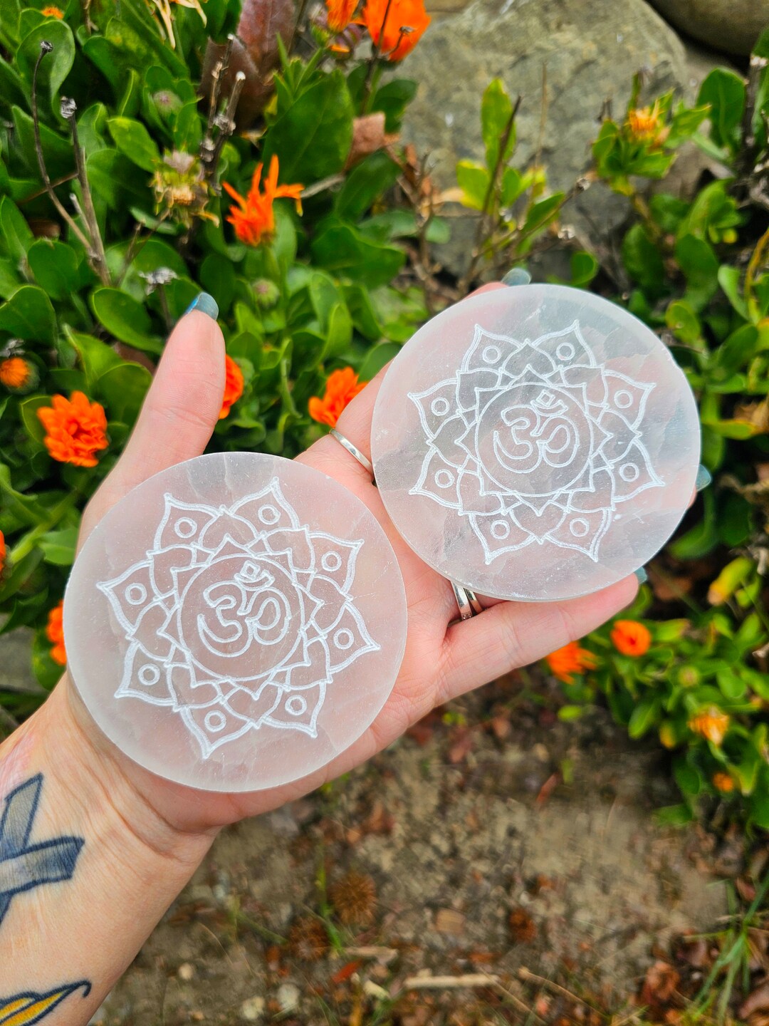 Selenite OHM Charging Disc, Plate - Etsy