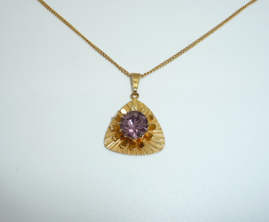 Sparkly Vintage Modernist Design Single Amethyst Colour Prong Set ...