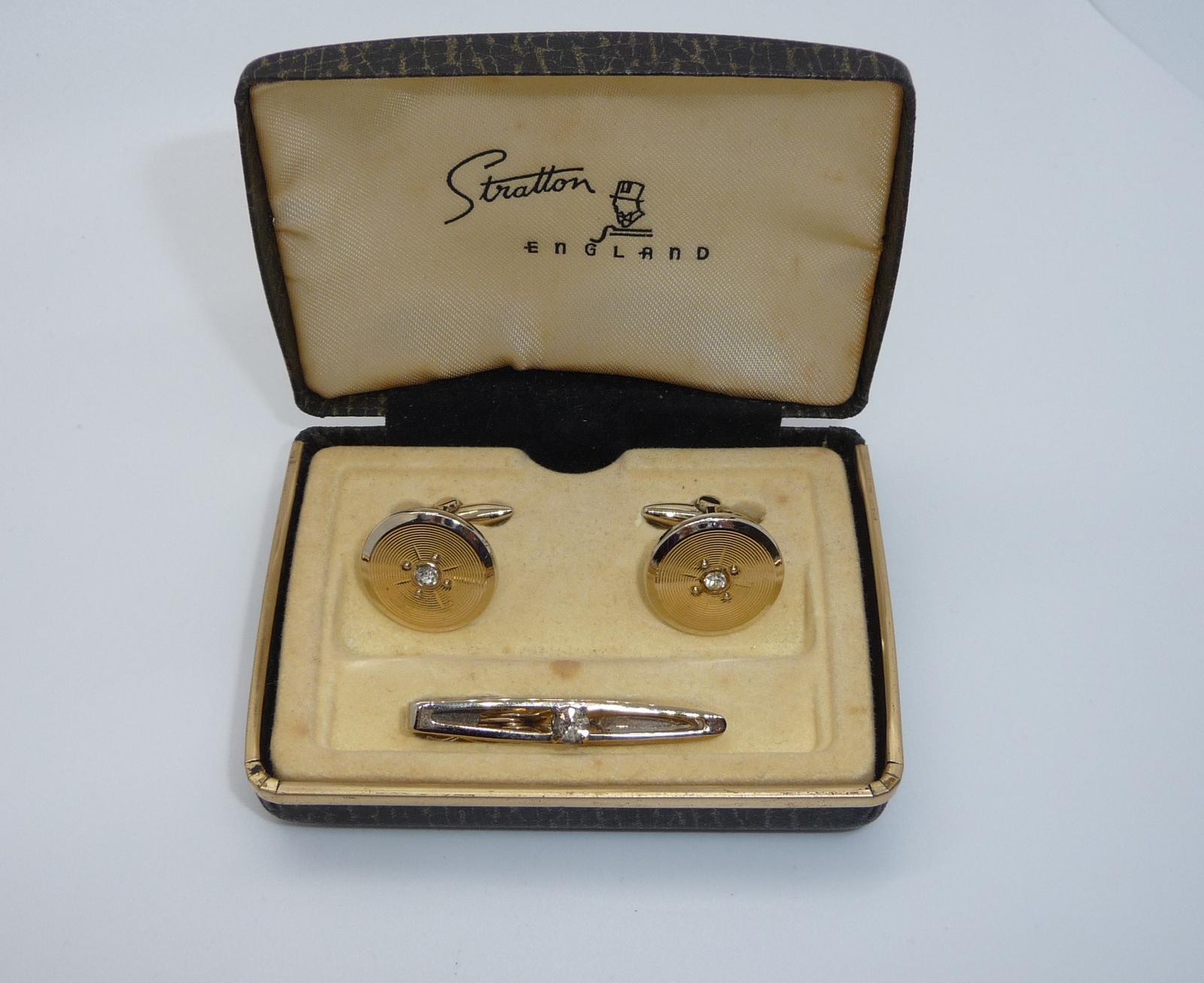 Stylish Retro Boxed Stratton Gold Plated With Rhinestone Crystal ...