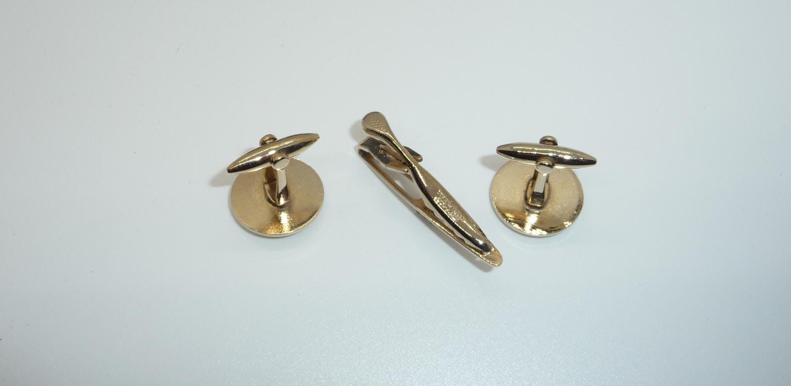 Stylish Retro Boxed Stratton Gold Plated With Rhinestone Crystal ...