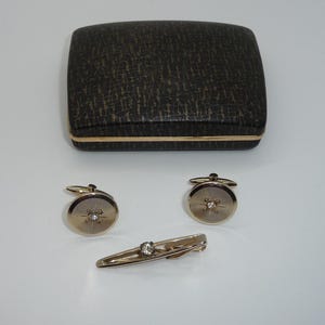 Stylish Retro Boxed Stratton Gold Plated With Rhinestone Crystal ...